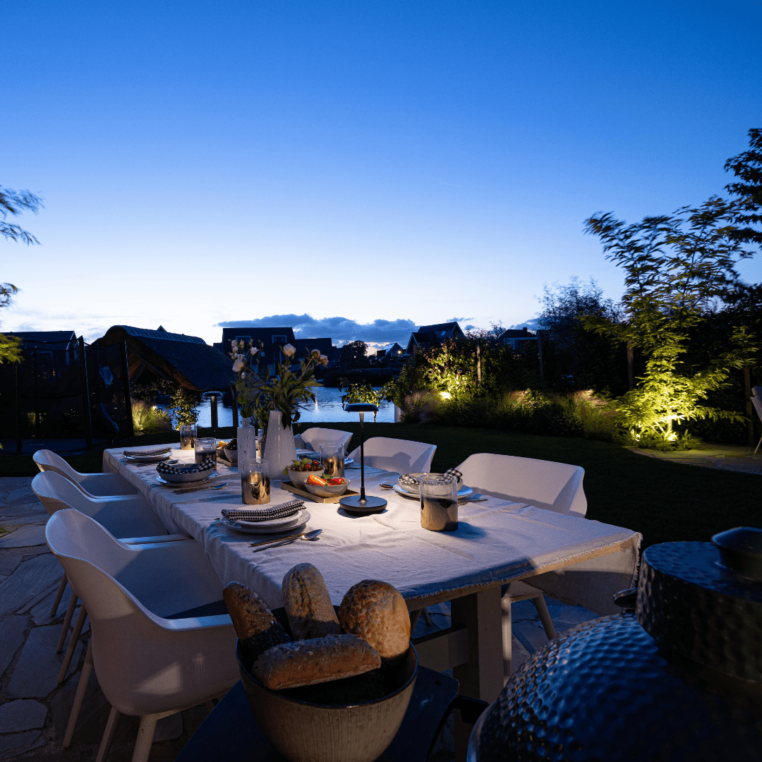 SWAY TABLE | IN-LITE